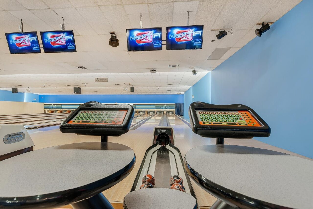 Salon de quilles Laval | Salle de quilles (bowling)